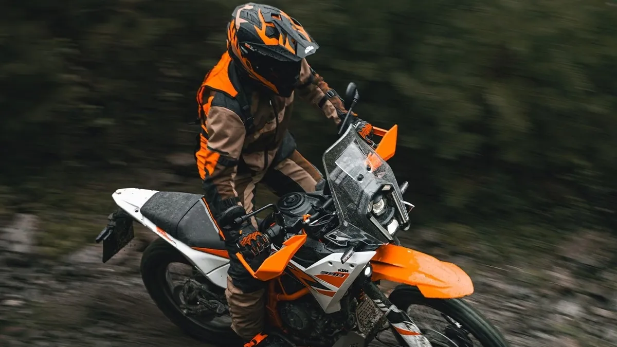 Yamaha MT-09: pintura que muda cor