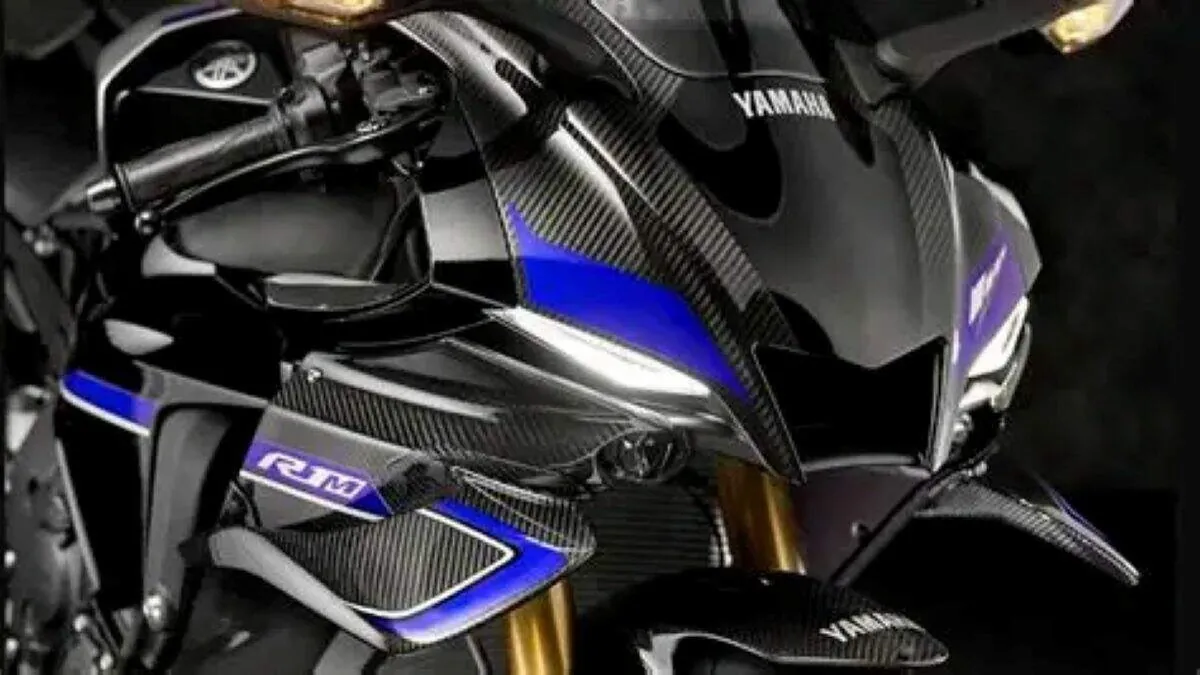 Yamaha R1 V4: nova arquitetura do MotoGP para superar a Ducati?